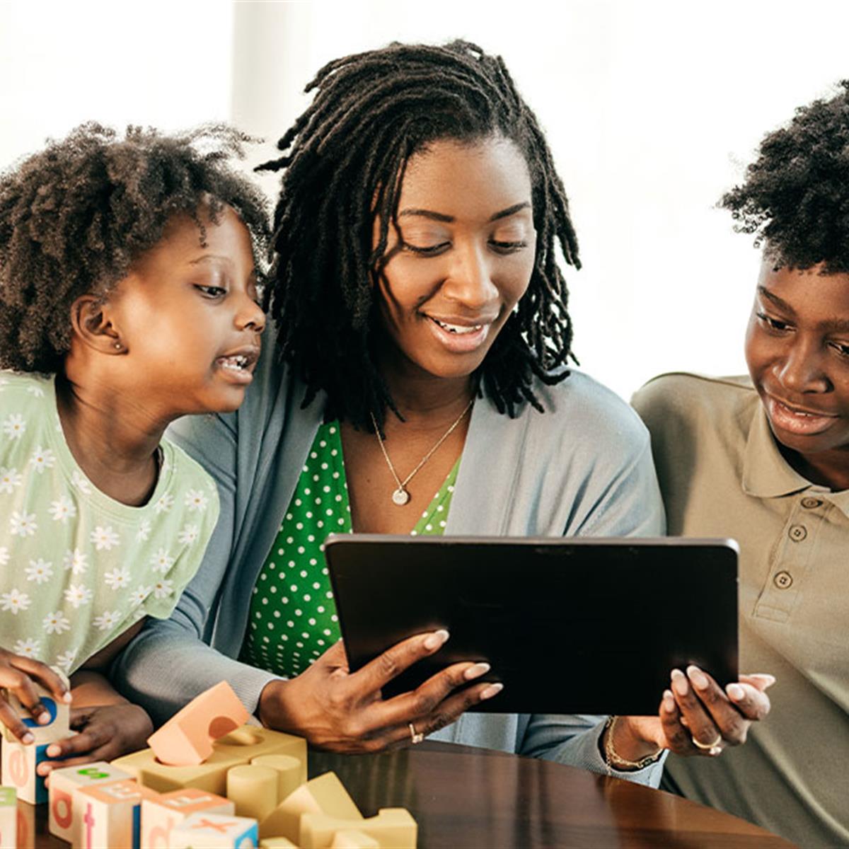 Kids & Screen Time: 5 C's Questions for School-Age Children ...