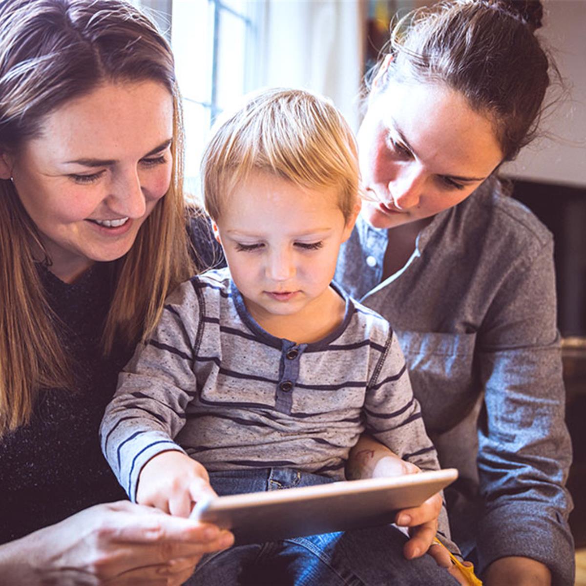 Kids & Screen Time: 5 C's Questions for Toddlers & Preschoolers ...