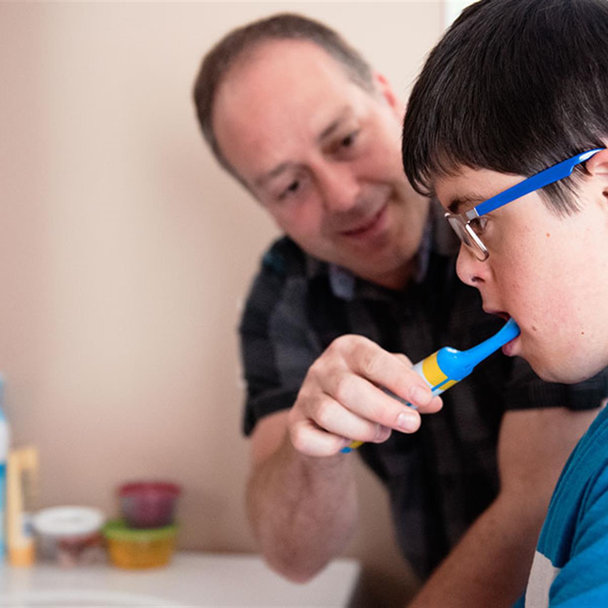 Oral Health Care for Children With Developmental Disabilities ...